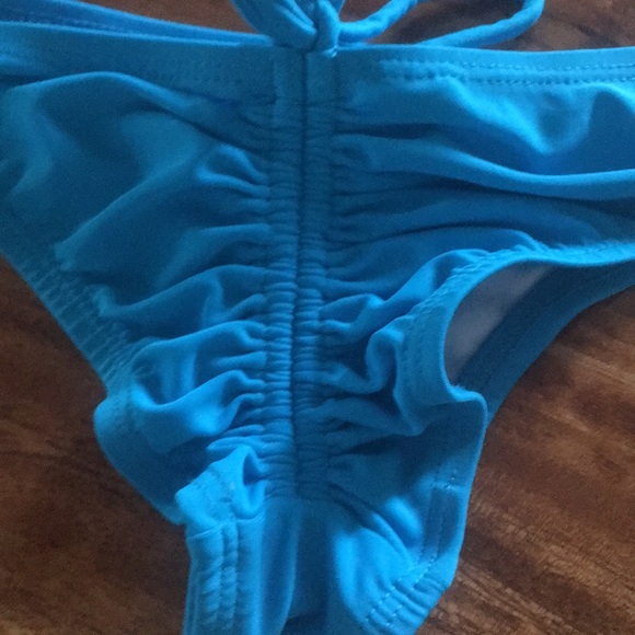 splash hawaii | Swim | Splash Hawaii Brazilian Butt Scrunchy Swim ...